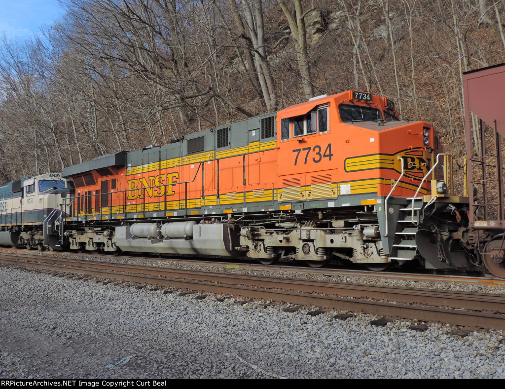 BNSF 7734 (1)